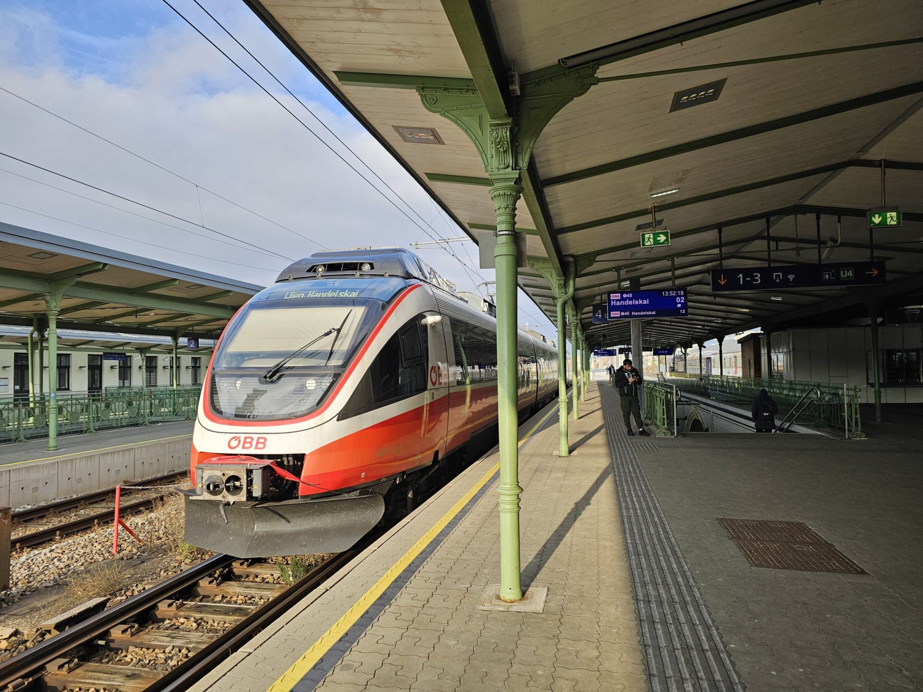 Metroul din Viena - harta rutelor, bilete și tarife